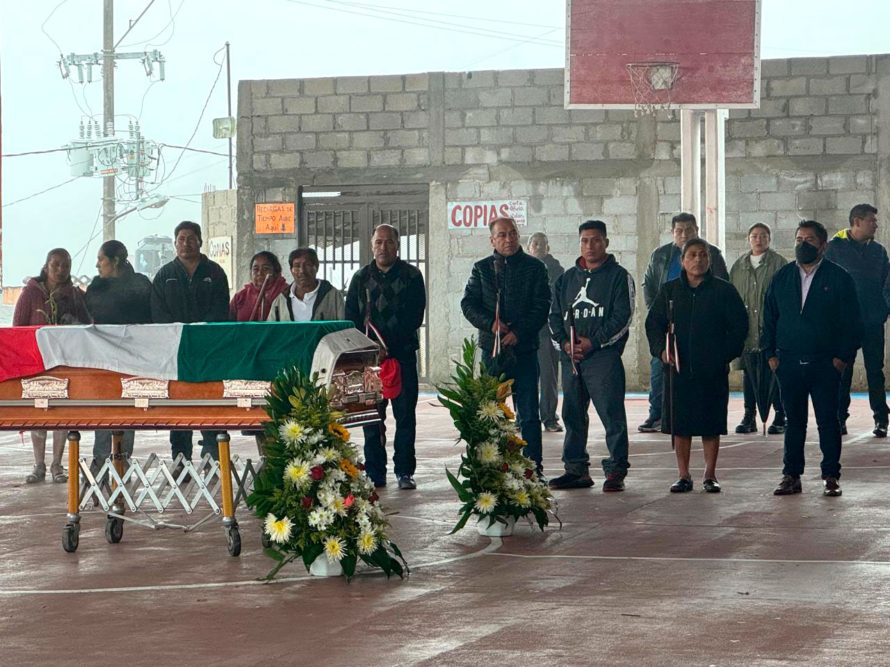 San Jerónimo Tecoatl da último adiós a su edil Cristino Guzmán - Ruta ...