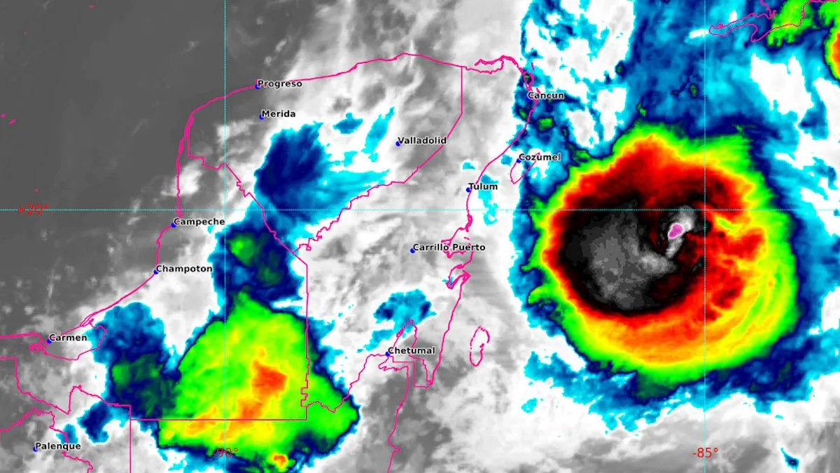Huracán “Beryl” se fortalece a categoría 3 antes de impactar la ...